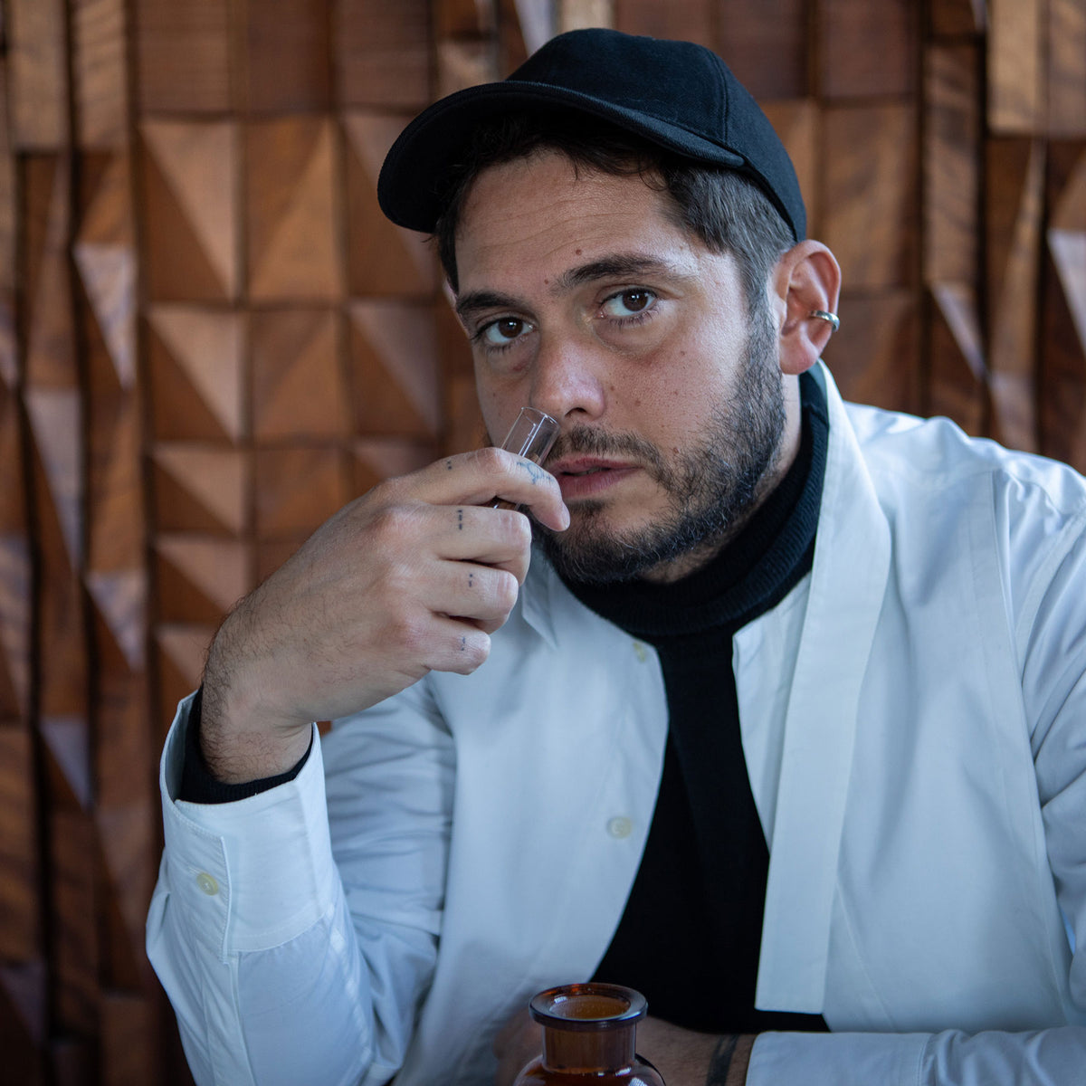 Special Interview Vol.16TÈNUA フレグランスデザイナー Riccardo Moroni氏 - ARCODIO（アルコディオ）